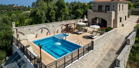 Newly built villa Semeli with wood and stone, near Rethymnon