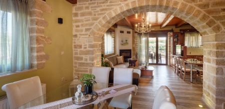 Newly built villa Semeli with wood and stone, near Rethymnon